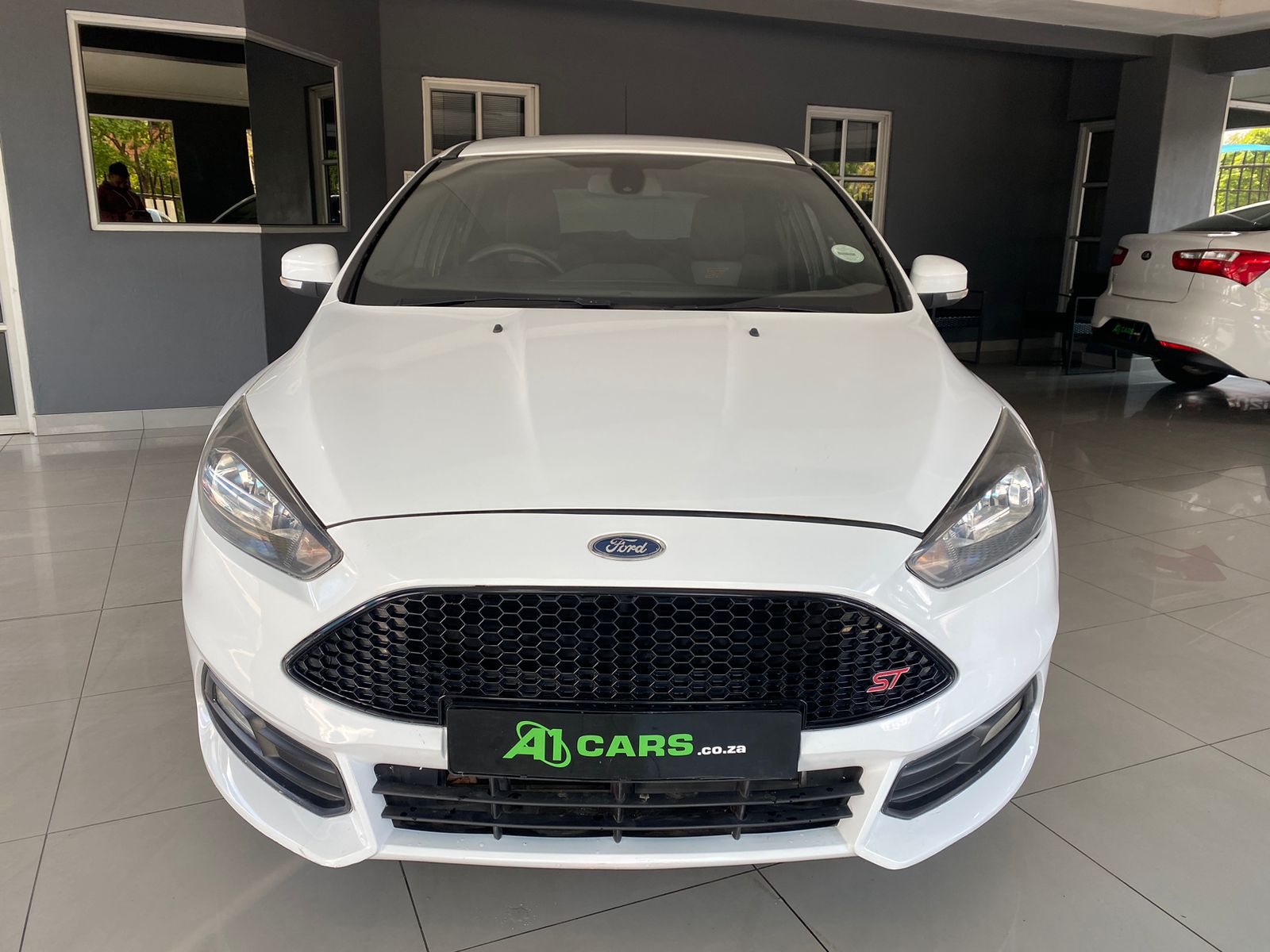 2016 Ford Focus ST3 2.0 ECOBOOST For Sale! – A1 Cars